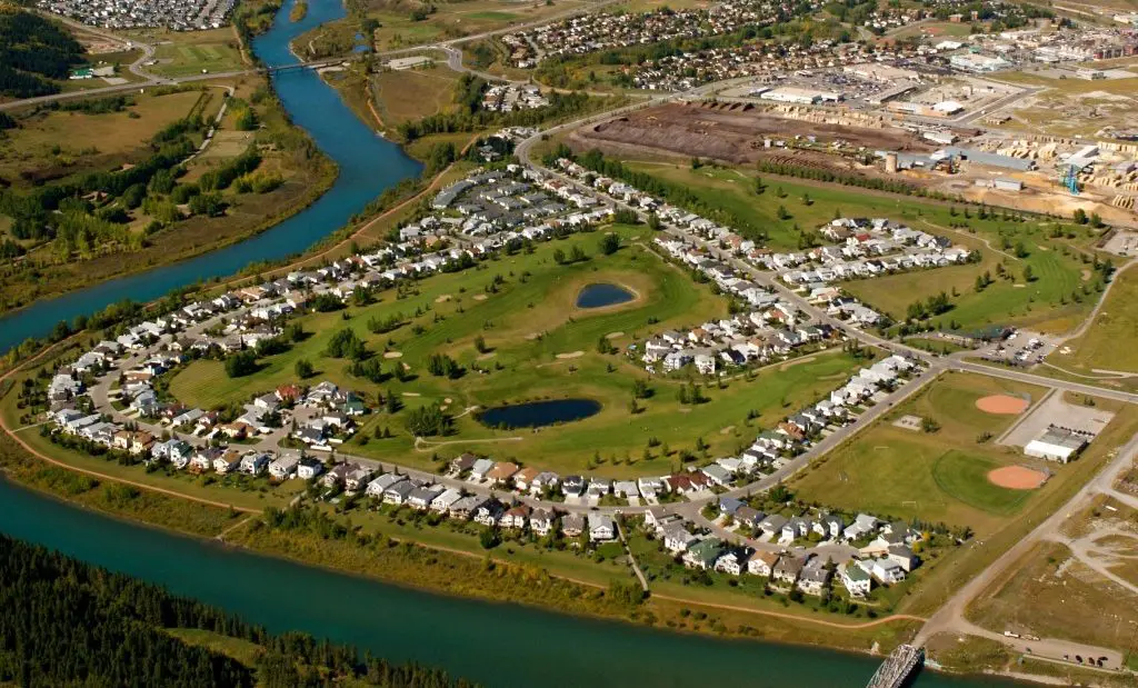 PEAK OF GRASSI/ QUARRY PINES